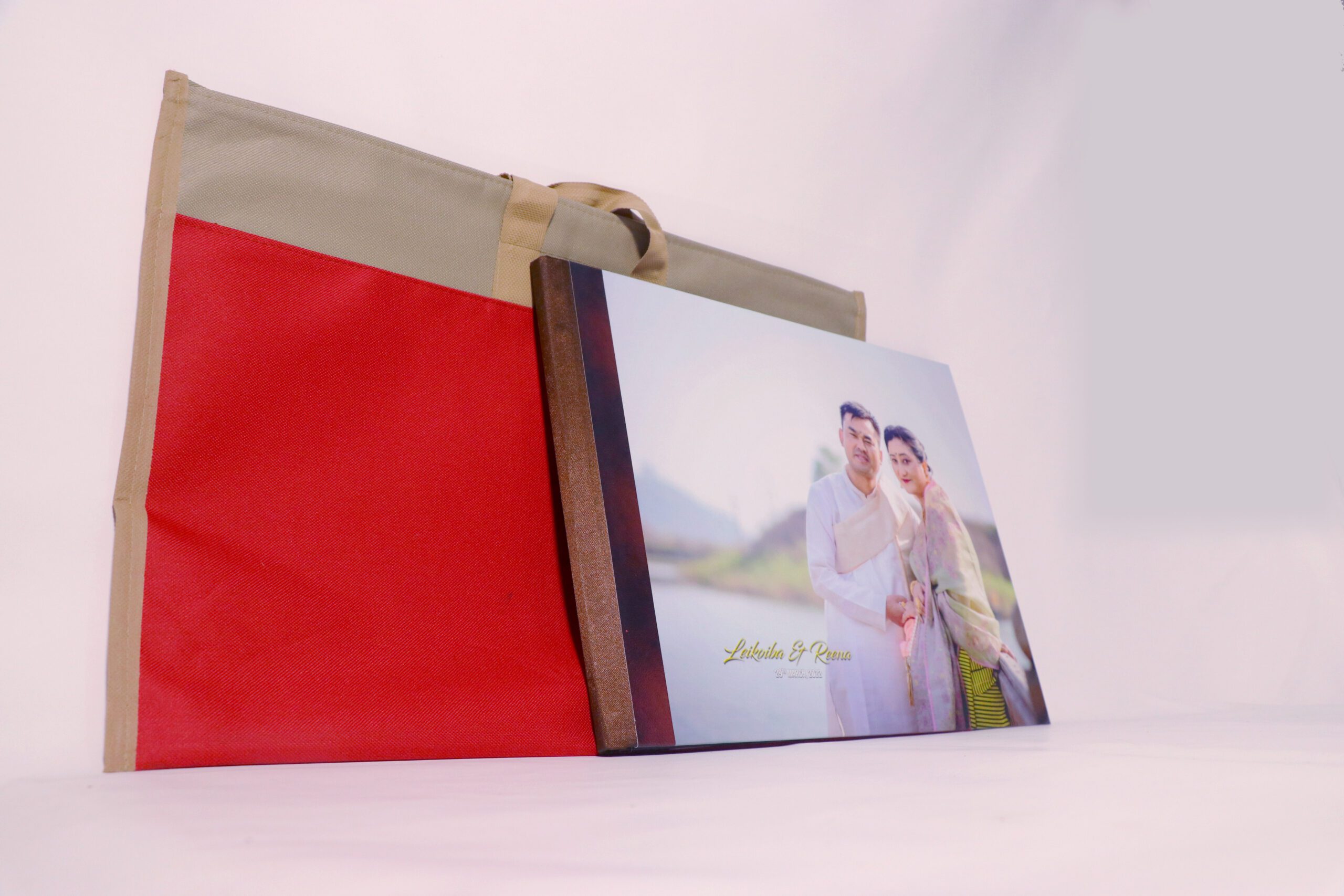 Hard Cover Album With Bag - Album Delhi